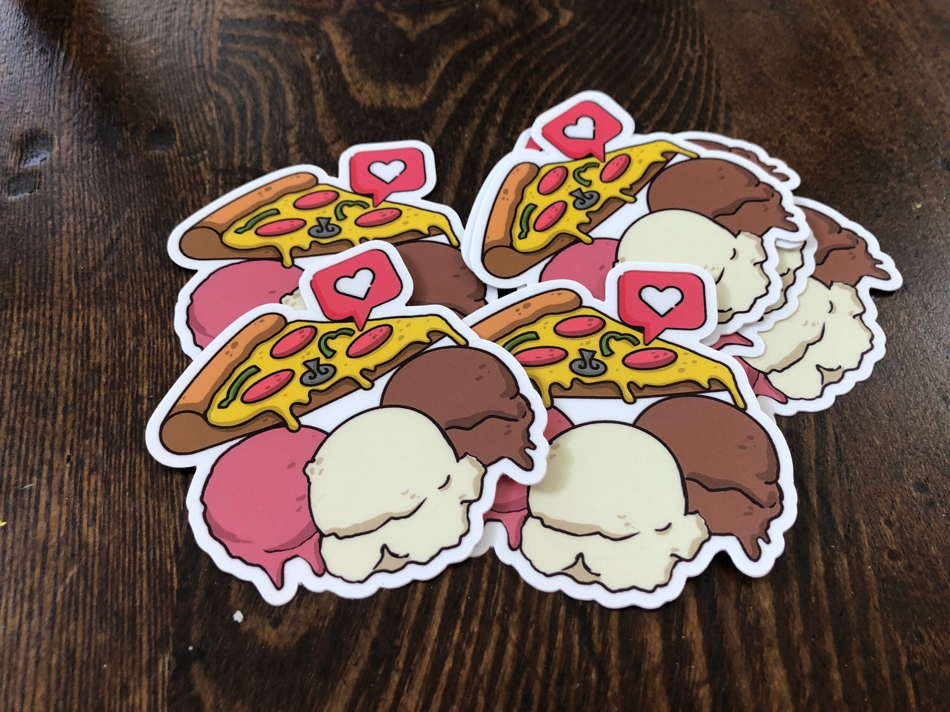 MERCH – Funky & Co.
